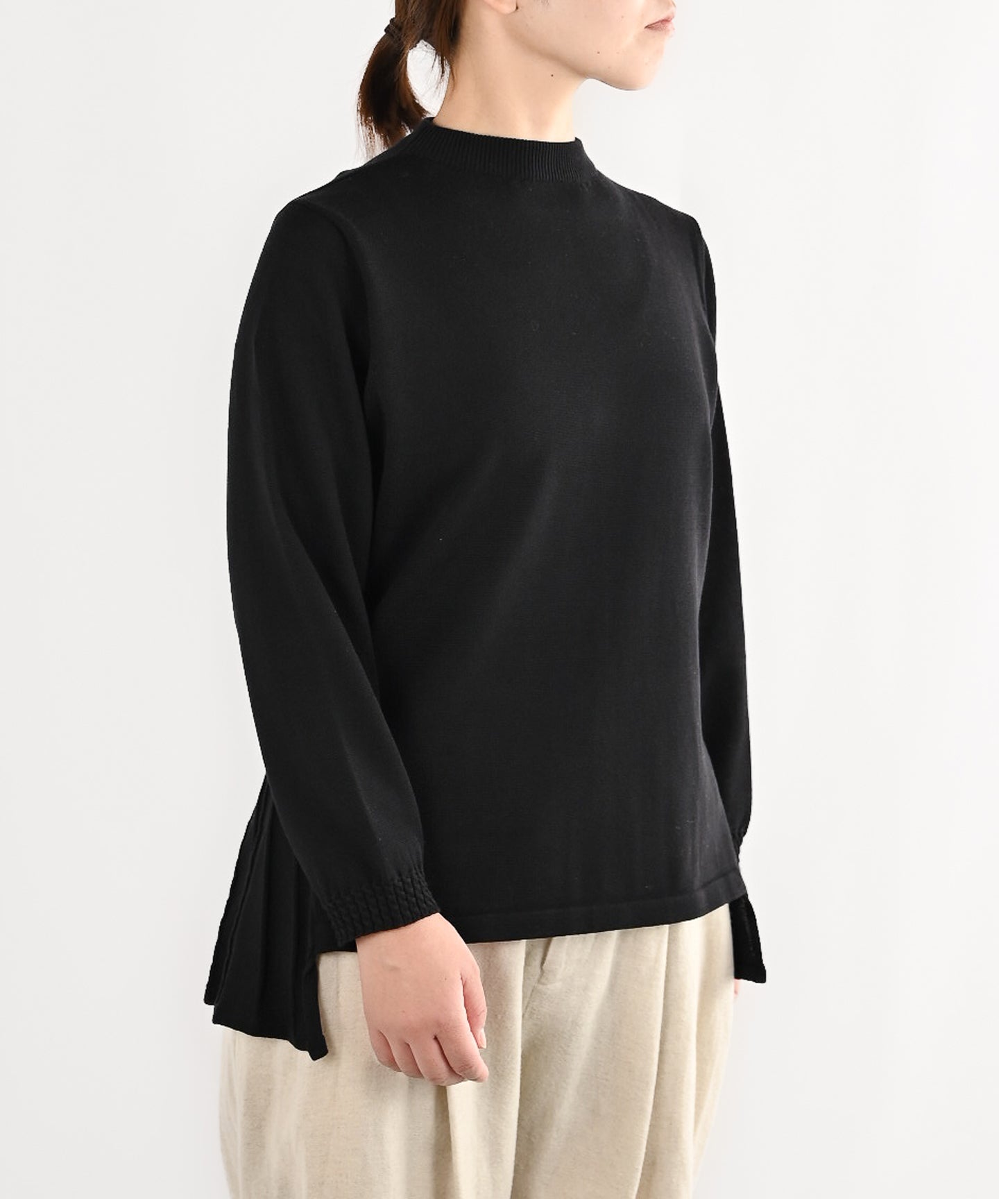 TOPS – WOOL STUDIO